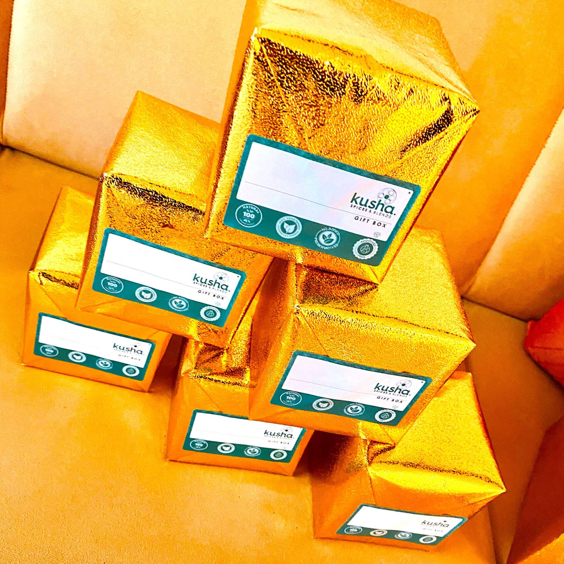 Kusha Saffron Cardamom Gift Box | Kusha Spices